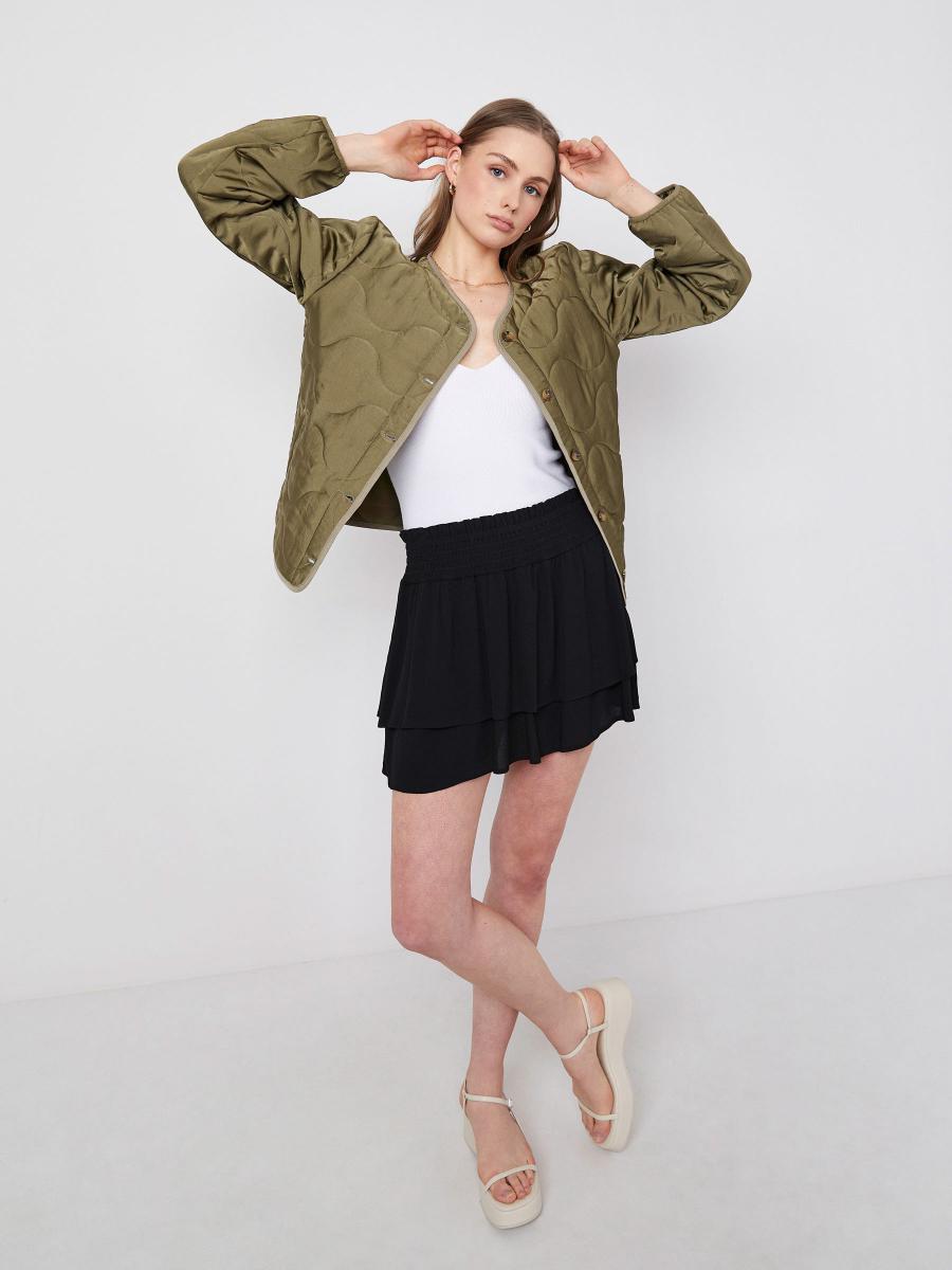 Deborah Ruzic - Models - Lizbell Agency