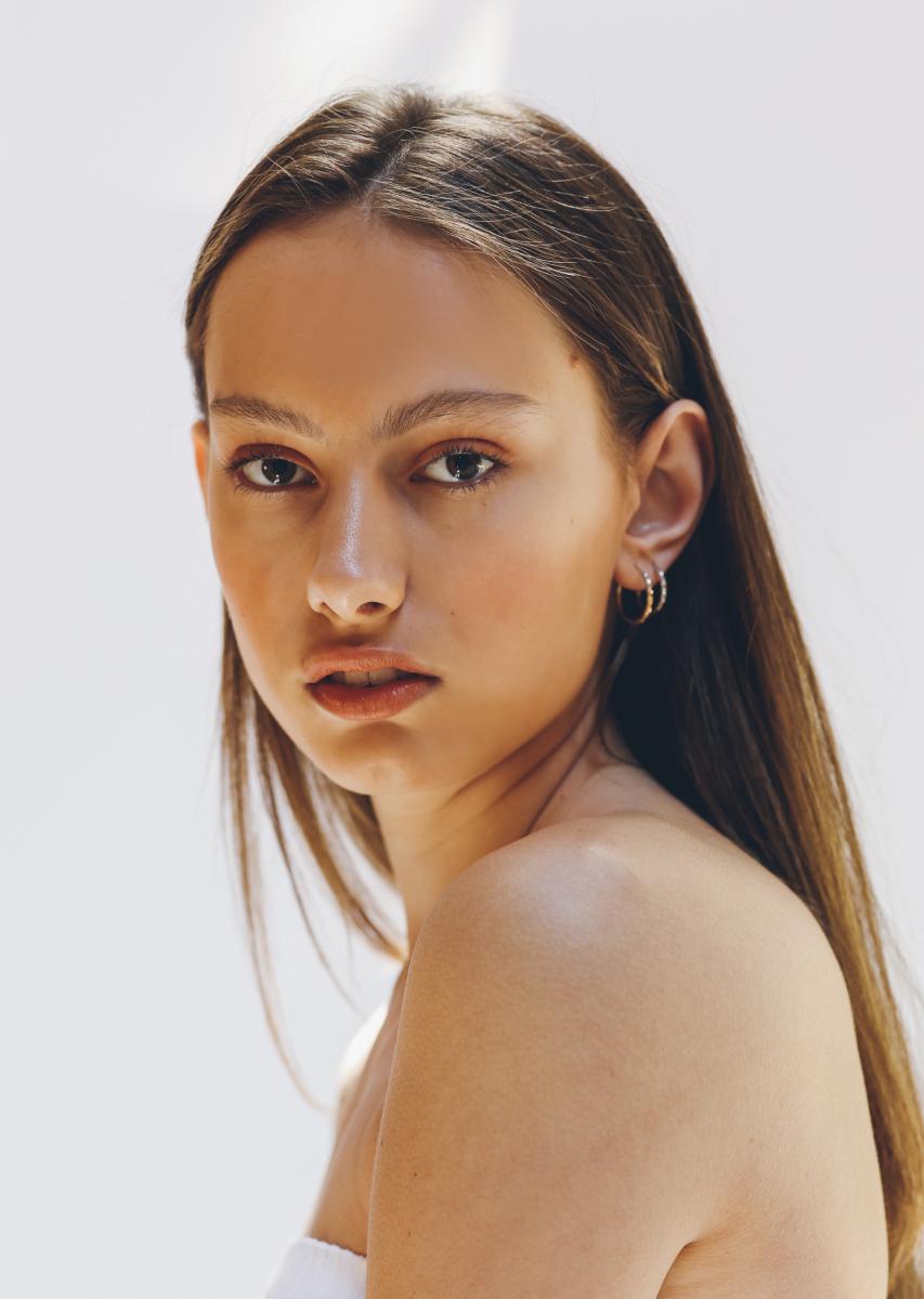 Mina Djordjevic - Models - Lizbell Agency