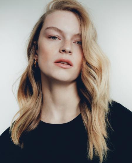 Women - Models - Lizbell Agency