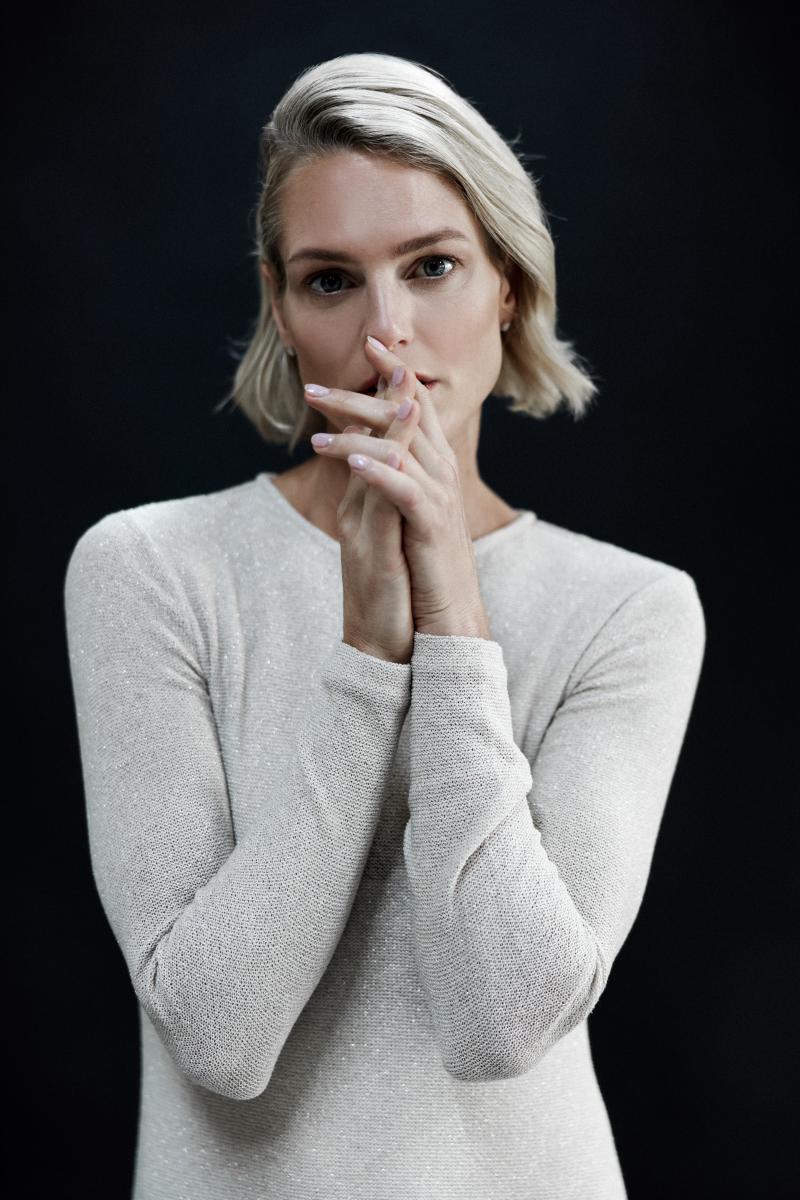 Kari Lakomski - Models - Lizbell Agency