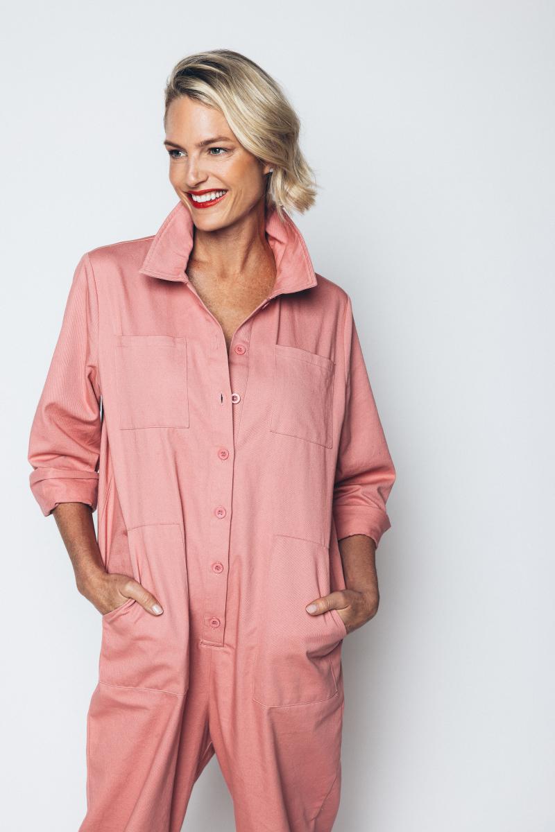 Kari Lakomski - Models - Lizbell Agency