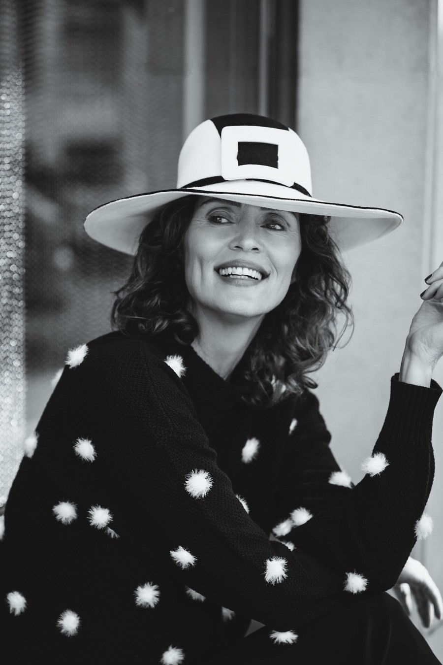 Anya Ellis - Artists - Lizbell Agency