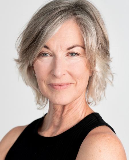 Women - Models - Lizbell Agency